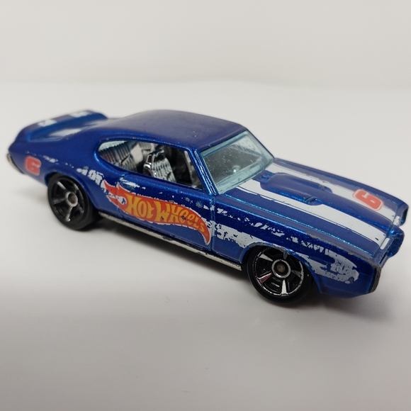 Mattel | Toys | Hot Wheels Pontiac Gto 69 Blue White Diecast Diecast ...